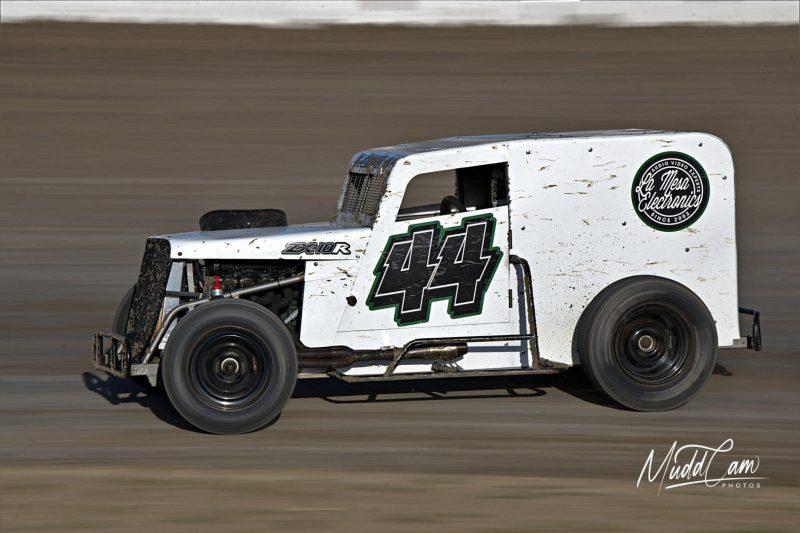 Attn: Dwarf Car Drivers – Barona Speedway