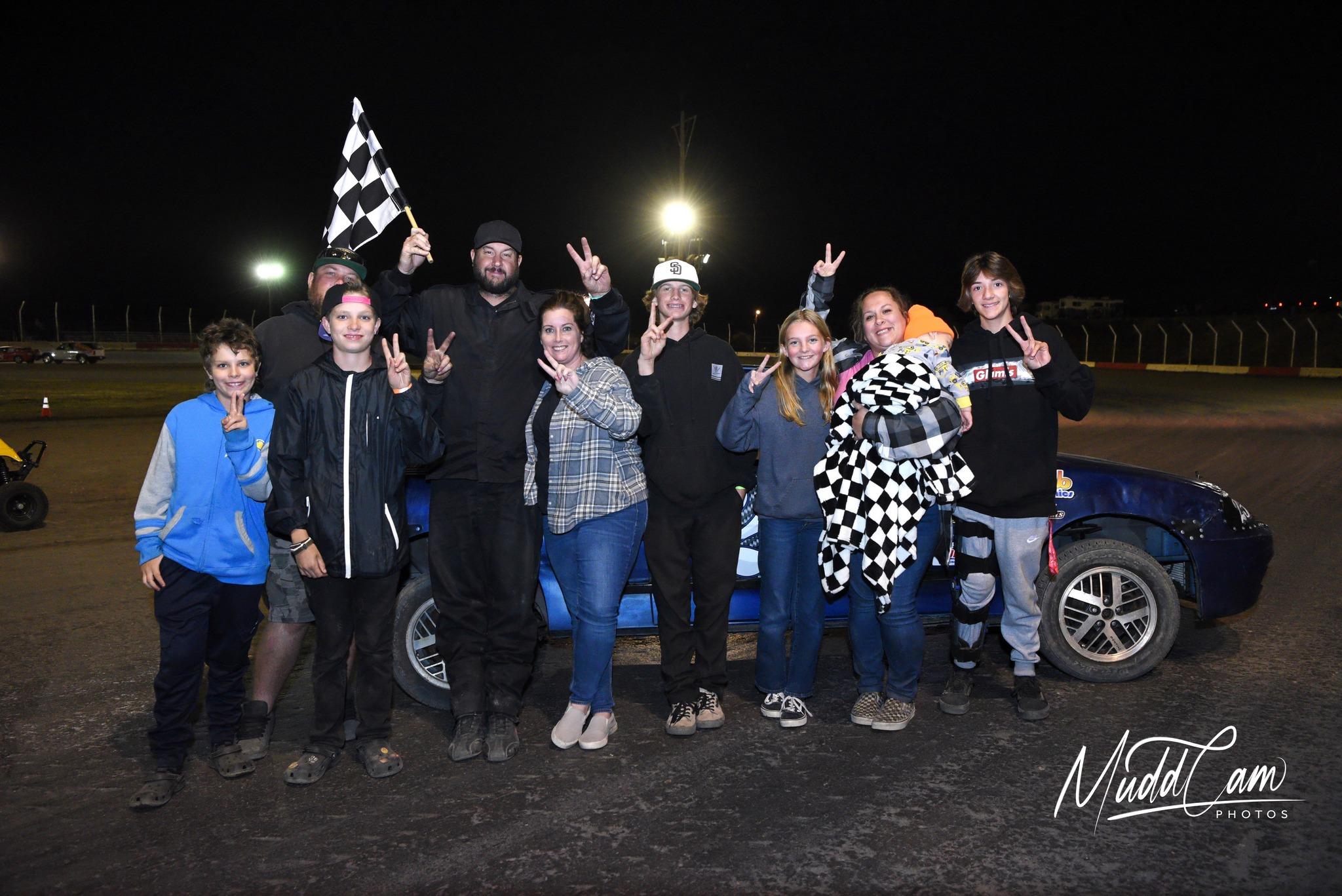 Barona Speedway – 1/4 MILE CLAY OVAL